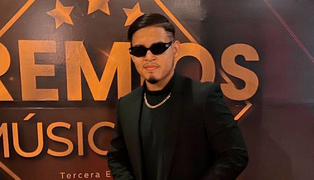 Alejo Dii estrena canción dedicado a las madres salvadoreñas - Diario ...