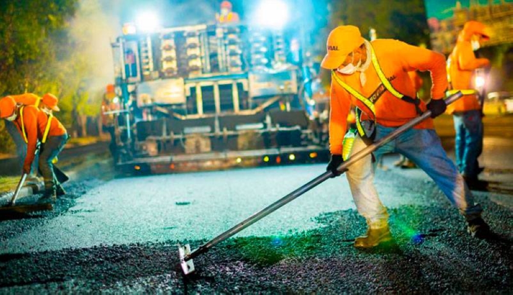 Paso restringido en la sexta décima calle poniente de San Salvador ...