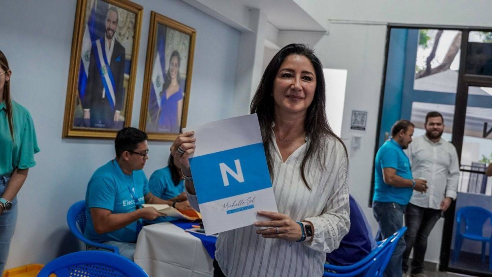 Michelle Sol se inscribió como precandidata a la alcaldía de La Libertad Este - Diario El Mundo