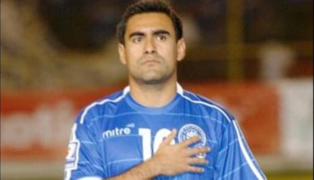 Así es la nueva vida de "Cheyo" Quintanilla, exjugador de la Selecta ...