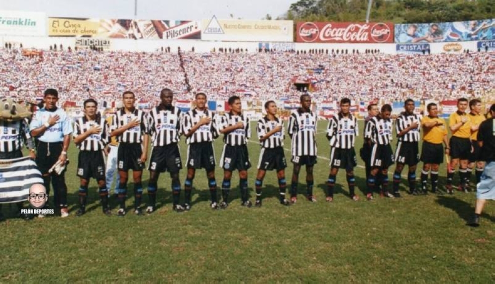 ¿Por qué desapareció San Salvador FC, campeón del Clausura 2003? - Diario El Mundo