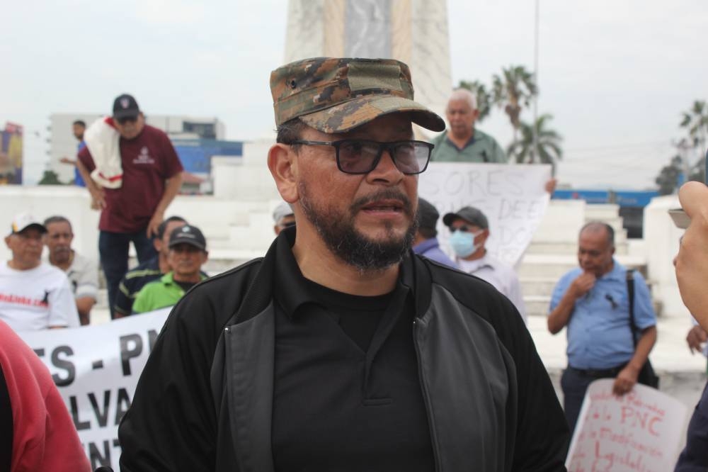 Denuncian intento de captura de líder de Movimiento Policial, Marvin ...