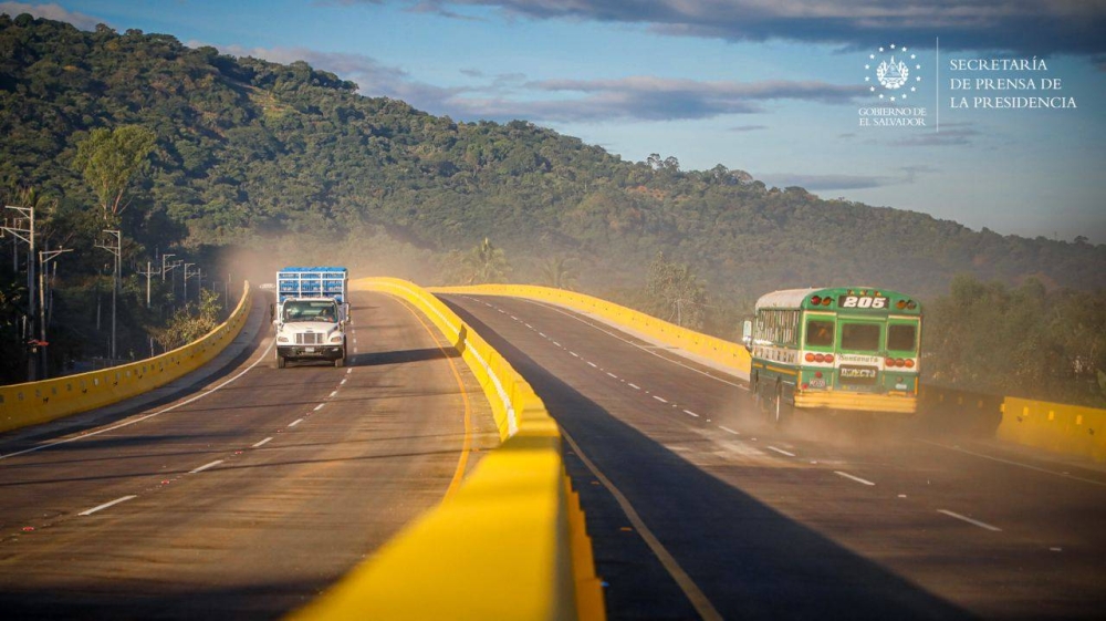 Inauguran paso a desnivel de Sacacoyo que conecta la carretera entre ...